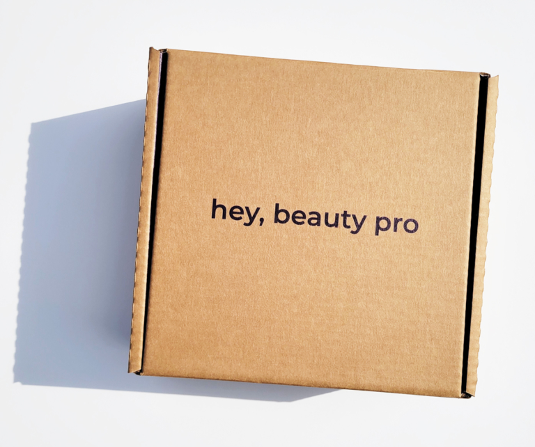 What is an Influencer Kit? + Tips & Examples | Litpac